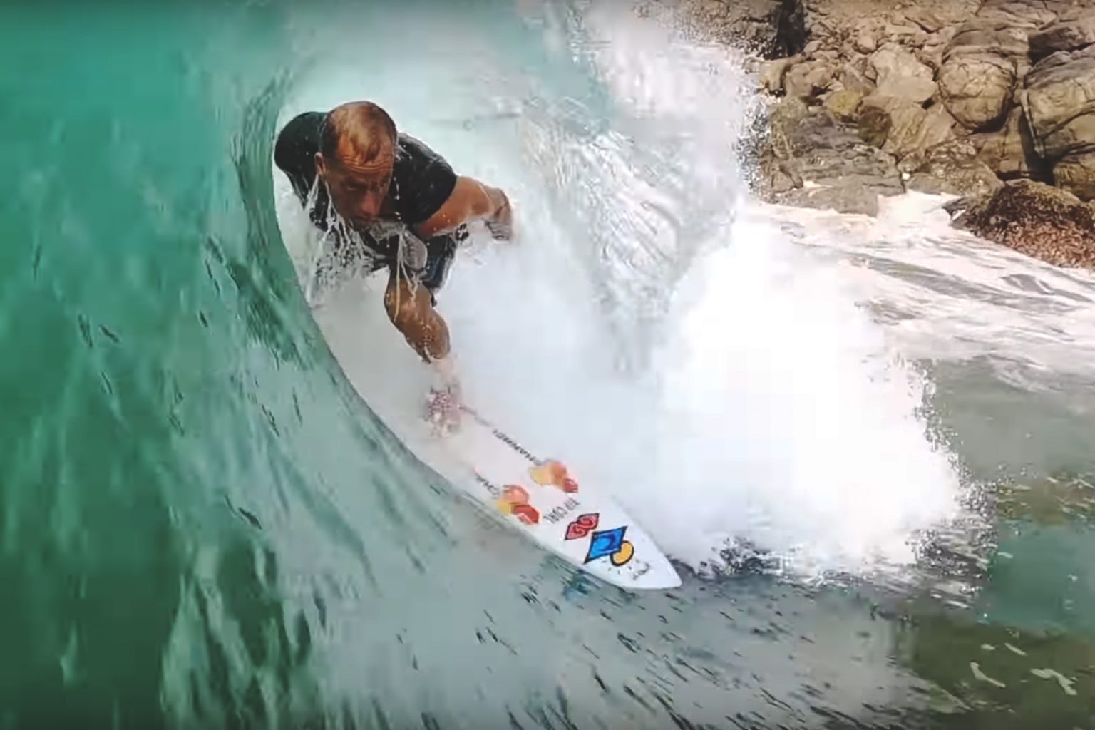 "Tom Curren é apenas um surfista. Como você." Será mesmo? - Flamboiar